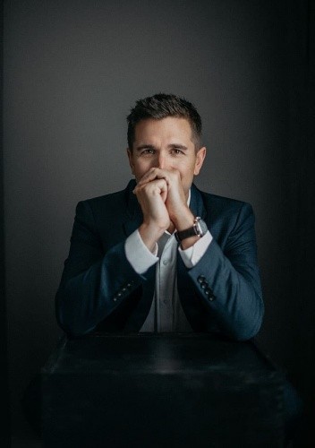 Noah Fleming | Autor: Wszystkie książki, wywiady, artykuły ...