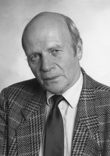 John Watkins | Autor: Wszystkie książki, wywiady, artykuły ...