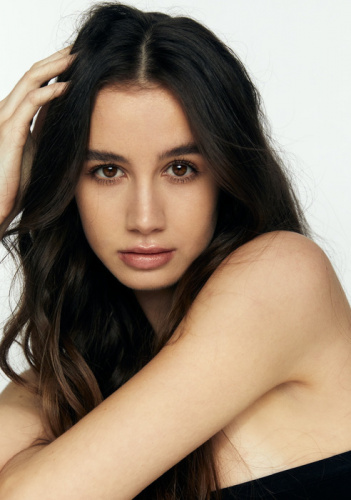 Mads Rafferty | Autorka: Wszystkie książki, wywiady, artykuły ...